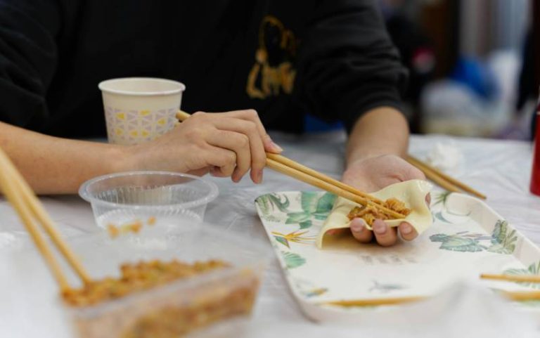 Key Chinese Ingredients and Cooking Methods for Beginners