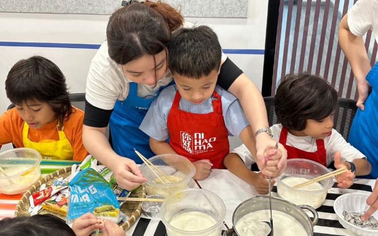 A Multicultural Educational Experience Through Chinese